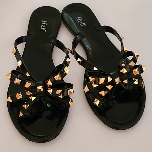 H2K | Shoes | H2k Black Stud Bow Diana Jelly Flip Flop Sandals | Poshmark